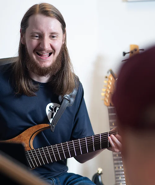 Best 1to1 Guitar Lessons, Salford | SALFORD GUITAR LESSONS